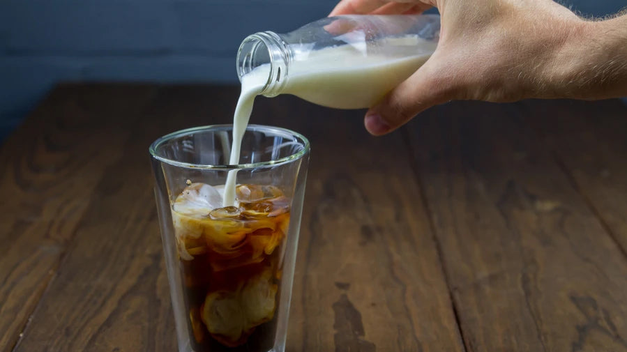 Does Milk Ruin Coffee? – Redber Coffee