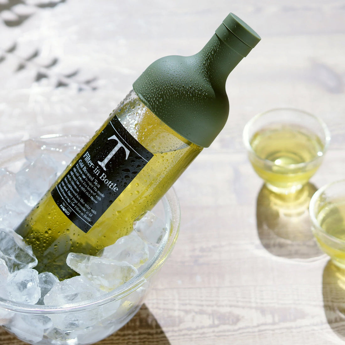 Hario Cold Brew Tea Filter Bottle 750ml - Olive Green | Redber Coffee